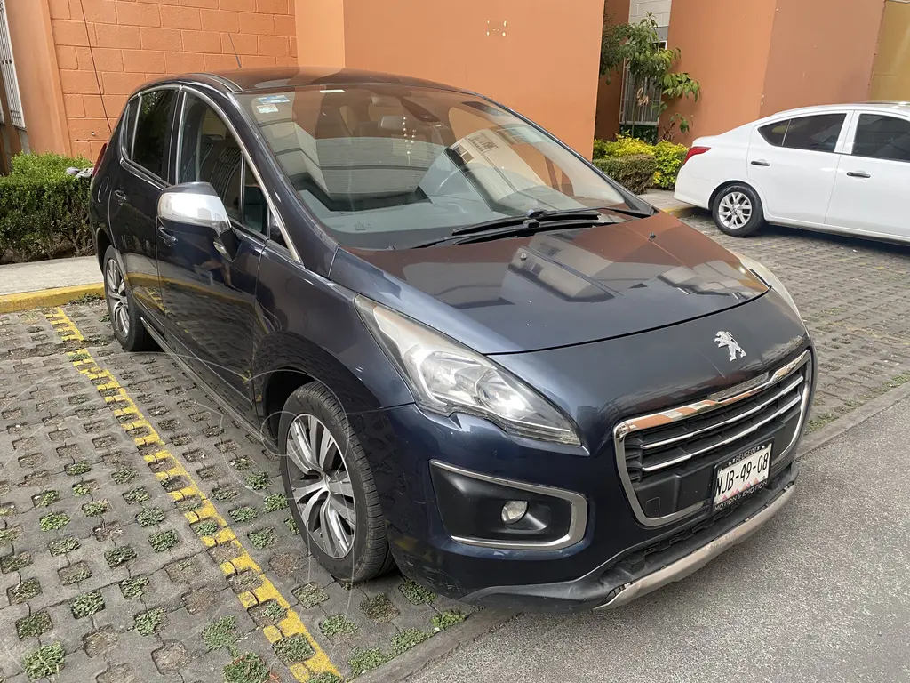 Peugeot 3008 Feline usado (2015) color Azul Borrasca precio $176,000