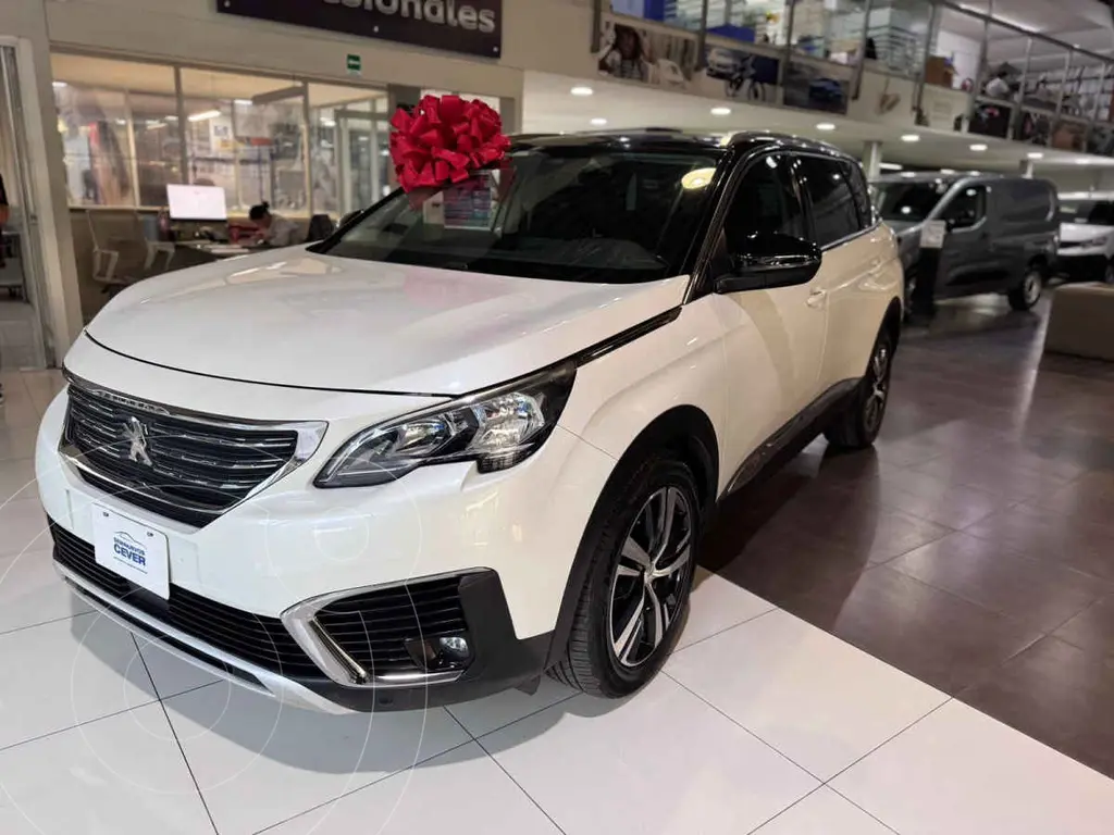 Peugeot 5008 1.6L Allure Pack usado (2021) color Blanco precio $434,900