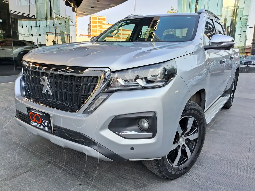 Peugeot Landtrek 4 Action 4x4 Aut usado (2022) color plateado precio ...