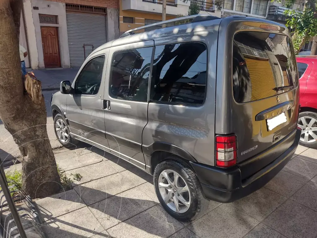 Peugeot Partner Patagonica 1.6 VTC Plus financiado en cuotas anticipo ...