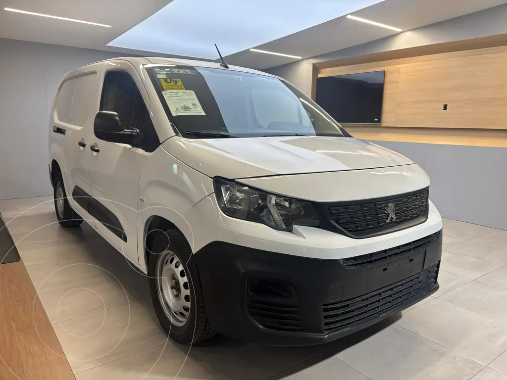 Peugeot Partner Maxi Pack HDi usado (2023) color Blanco precio $340,000