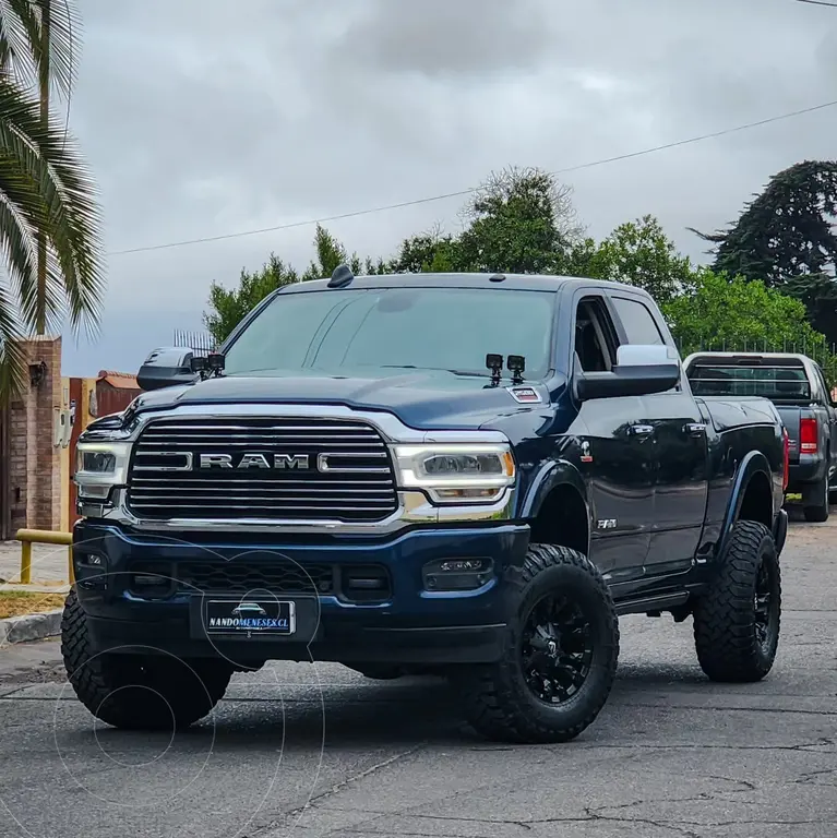 RAM 2500 Laramie usado (2020) color Azul precio $74.900.000