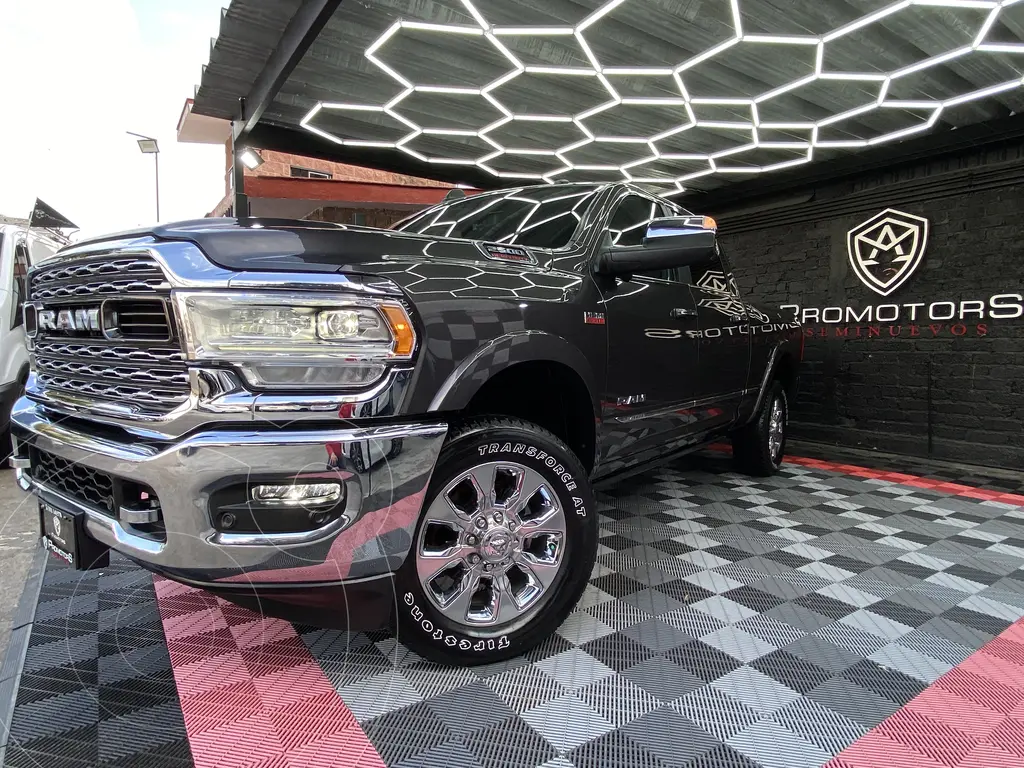 RAM 2500 6.4L Limited Rambox usado (2021) color Gris precio $989,900