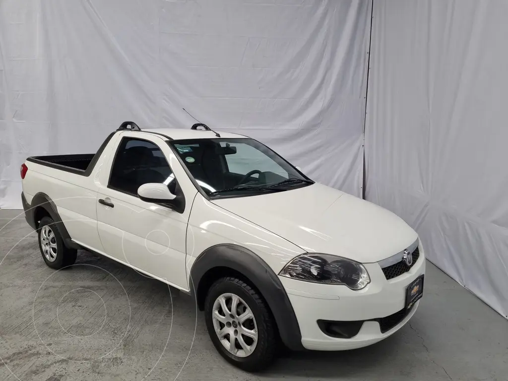 RAM 700 SLT Regular Cab usado (2018) color Blanco precio $250,000