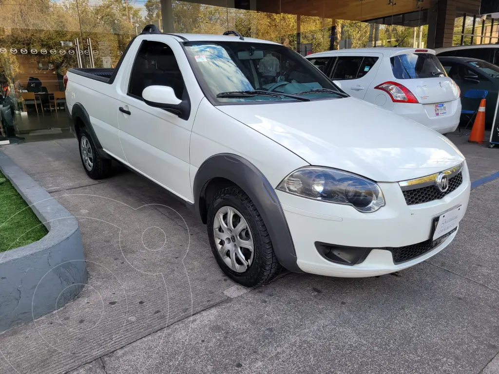 RAM 700 SLT Regular Cab usado (2020) color Blanco precio $219,000