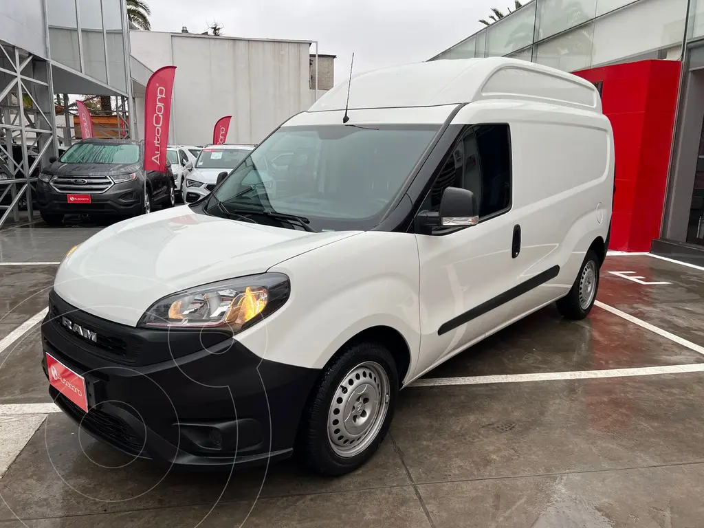 RAM V1000 XL usado (2020) color Blanco precio $14.580.000