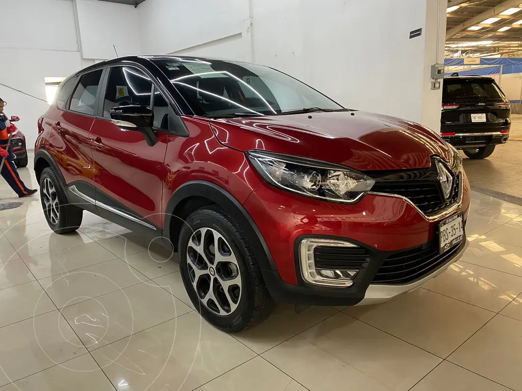 Renault Captur Iconic usado (2021) color Rojo precio $279,000