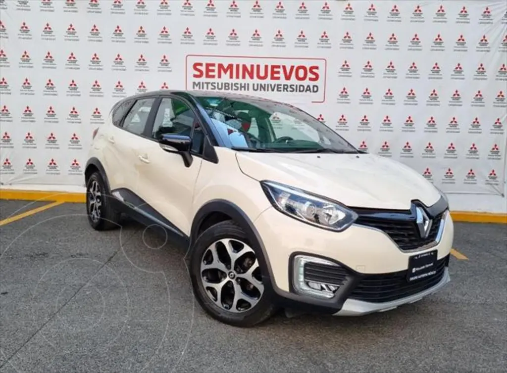 Renault Captur Iconic usado (2020) color Beige precio $354,900