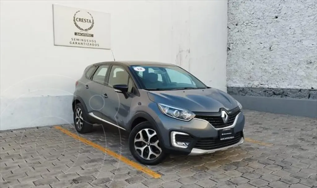 Renault Captur Iconic Aut usado (2018) color Gris Oscuro precio $246,000