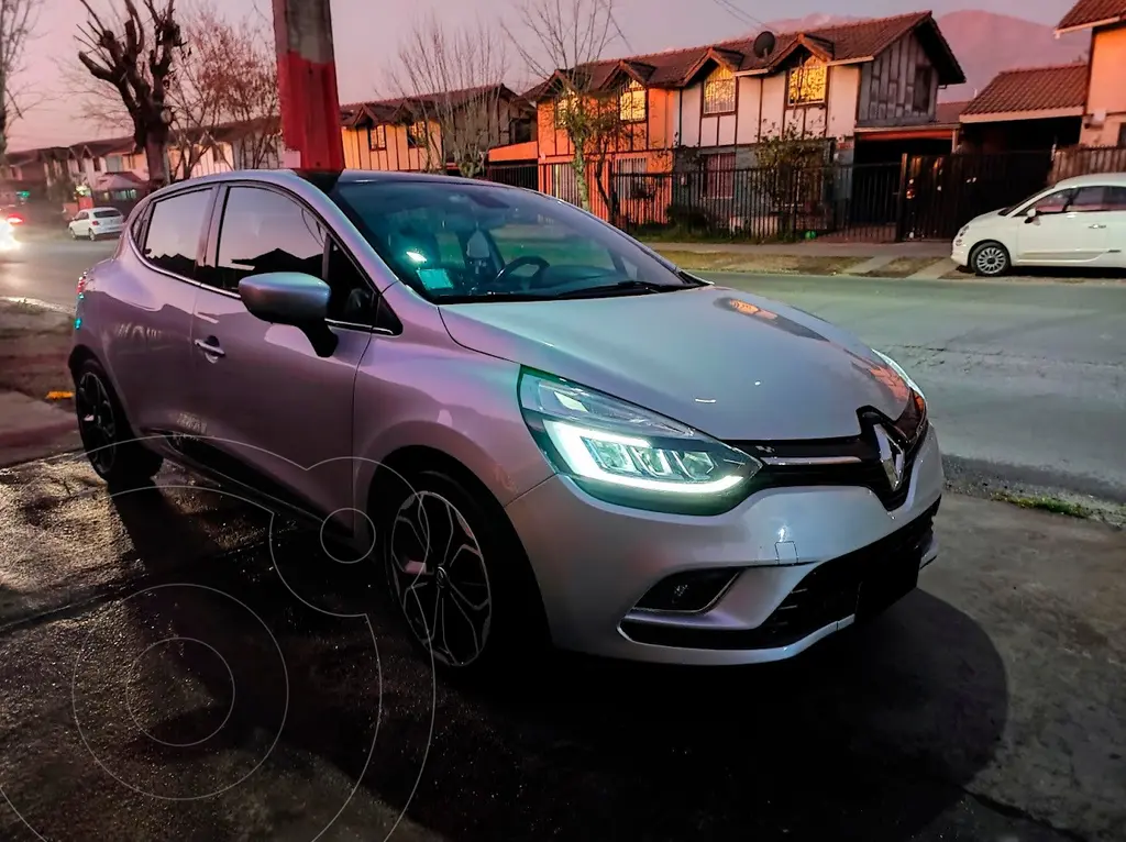 Renault Clio 0.9L Turbo Dynamique usado (2018) color Gris Platino ...