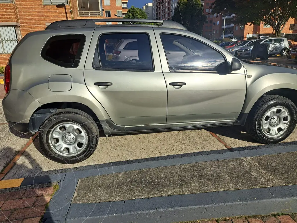 Renault Duster 1.6L Expression 4x2 usado (2013) color Gris precio $38. ...