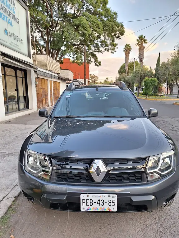 Renault Duster Zen usado (2018) color Gris Estrella precio $197,000