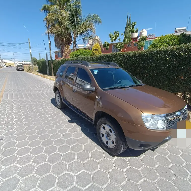 Renault Duster Expression Aut usado (2014) color Marron precio $144,500