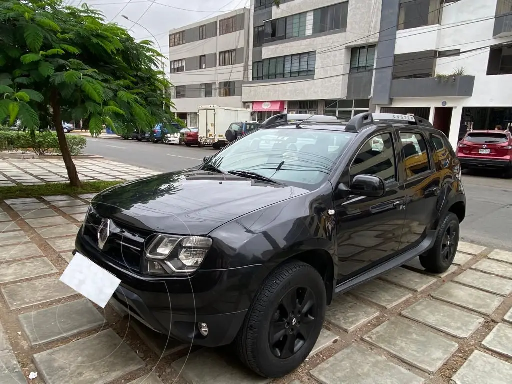 Renault Duster 2.0L Dynamique 4x2 usado (2017) color Negro precio u$s14,000