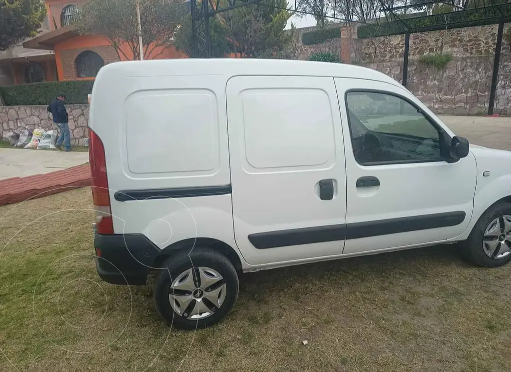 Renault Kangoo Express Pack usado (2017) color Blanco precio $185,000