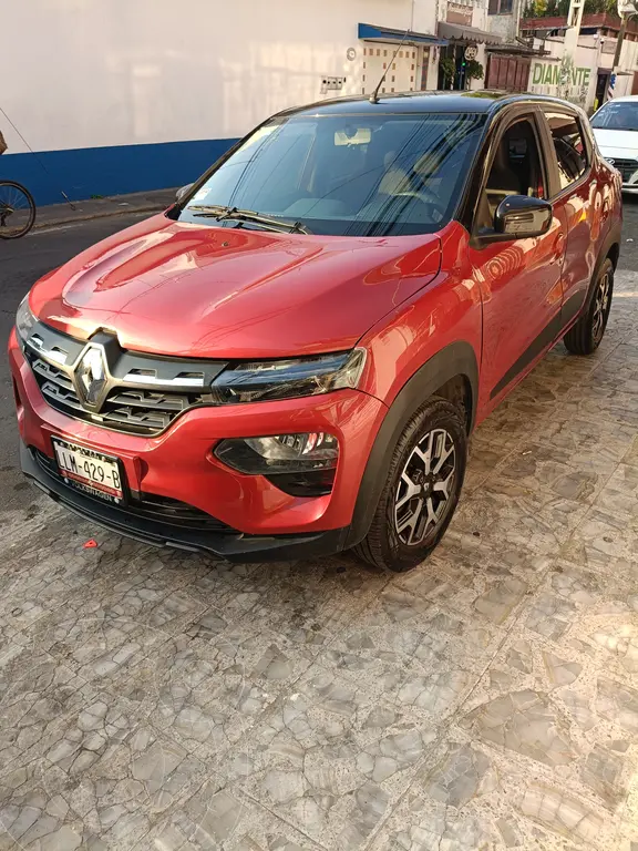 Renault Kwid Bitono usado (2024) color Naranja precio $176,000