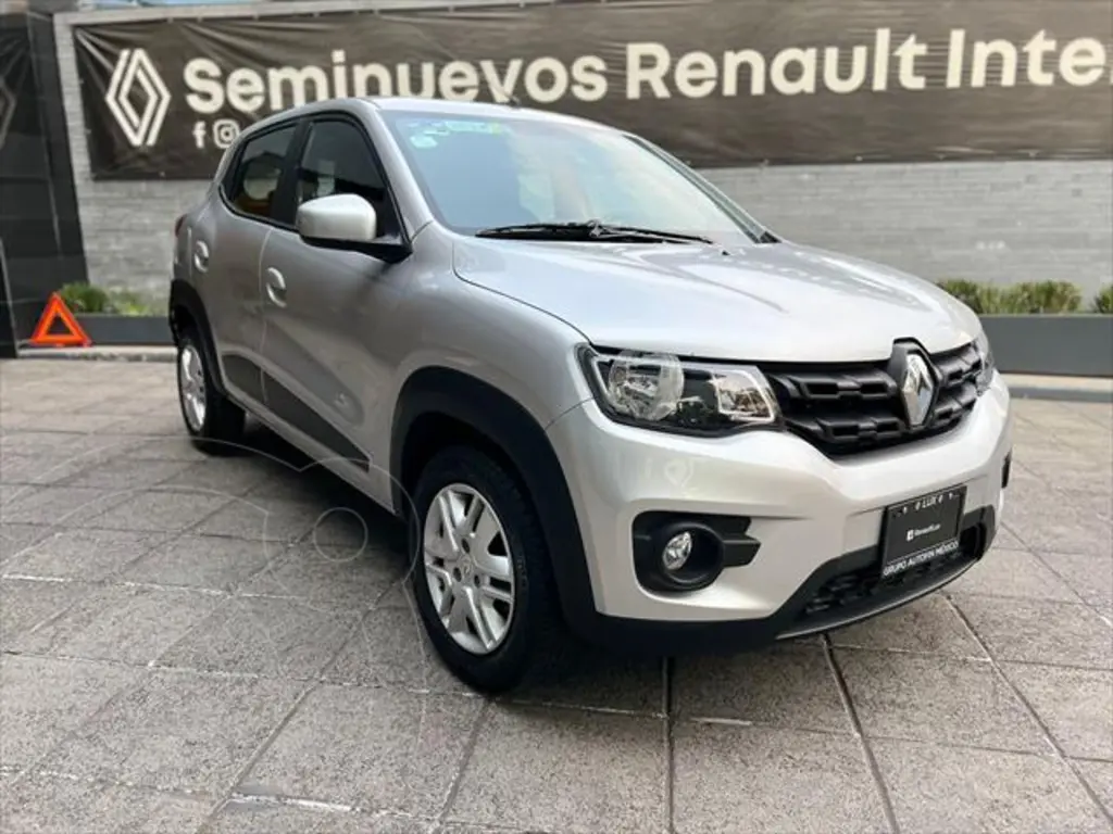 Renault Kwid Iconic usado (2022) color plateado precio $205,000