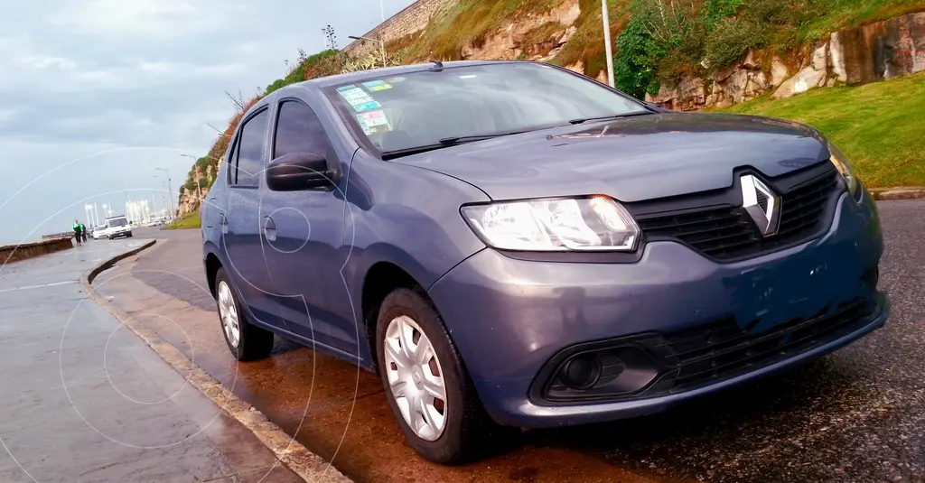 Renault Logan 1.6 Authentique Plus usado (2014) color Gris Estrella ...
