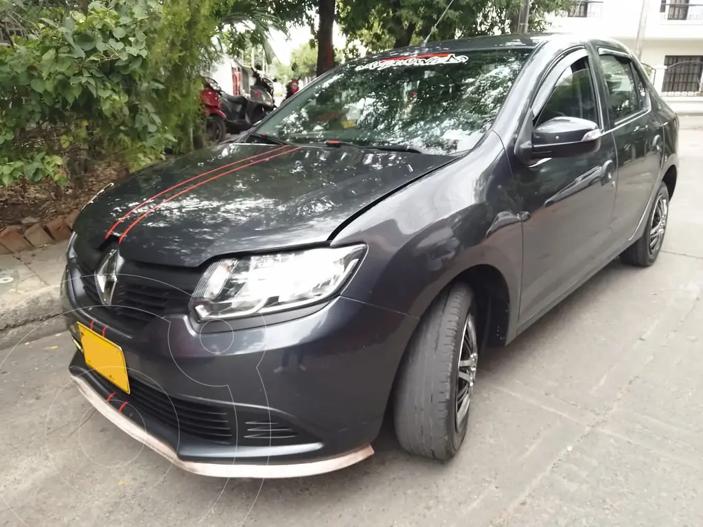 Renault Logan Life usado (2019) color Gris precio $37.000.000