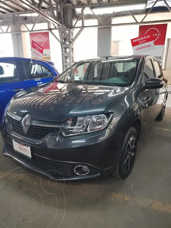 Renault Logan Intens usado (2019) color Gris precio $235,000