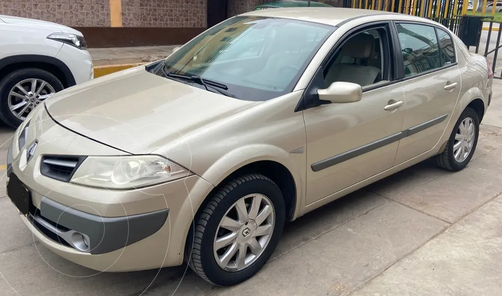 Renault Megane Classic L4,1.6i,16v S 2 1 usado (2008) color Bronce ...