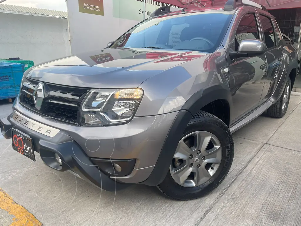 Renault Oroch Outsider Aut usado (2021) color Gris precio $365,000