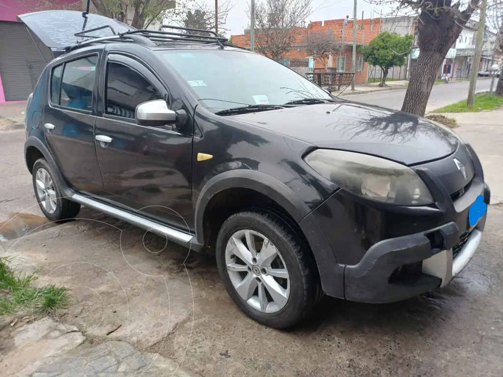 Renault Sandero Stepway 1.6 Confort usado (2012) color Negro Nacre ...