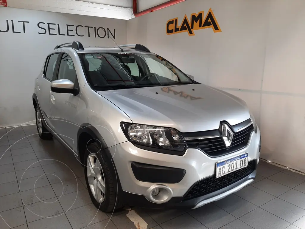 Renault Sandero Stepway 1.6 Expression usado (2018) color Gris Acero ...