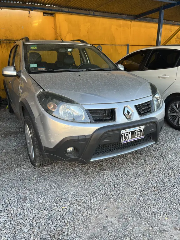 Renault Sandero Stepway 1.6 Luxe usado (2010) color Gris precio $5.900.000