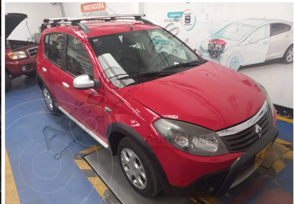Renault Sandero Stepway 1.6L usado (2011) color Rojo precio $32.000.000