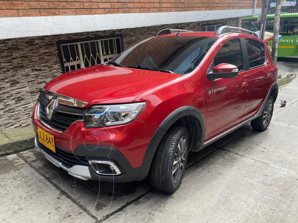 Renault Sandero Stepway Intens usado (2021) color Rojo precio $59.500.000