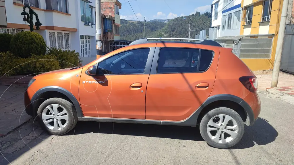 Renault Sandero Stepway Intens usado (2018) color Naranja precio $53. ...