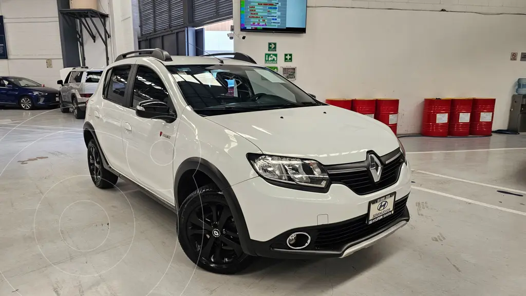 Renault Stepway Trek usado (2018) color Blanco precio $217,900