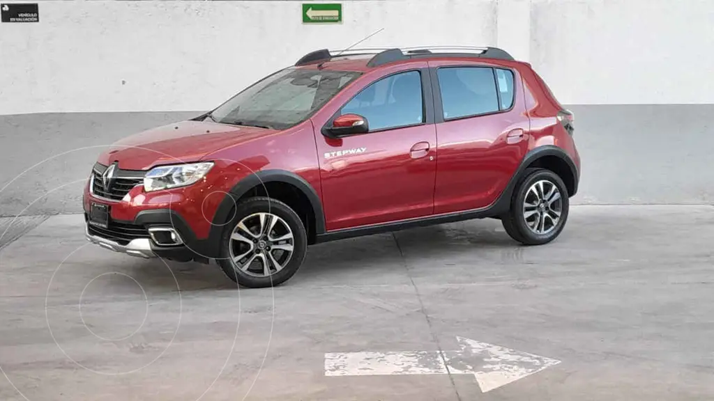 Renault Stepway Intens Aut usado (2023) color Rojo precio $349,000