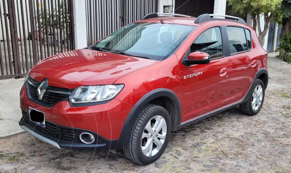 Renault Stepway Dynamique usado (2016) color Rojo precio $162,000