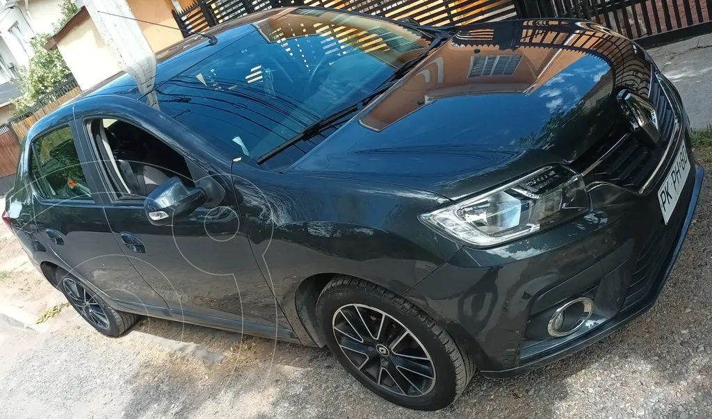 Renault Symbol 1.6L Intens usado (2021) color Gris precio $8.500.000