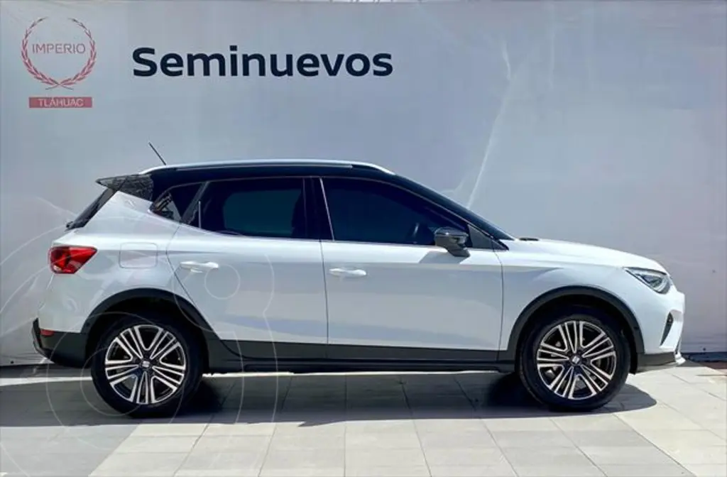 SEAT Arona Xperience usado (2023) color Blanco precio $429,000