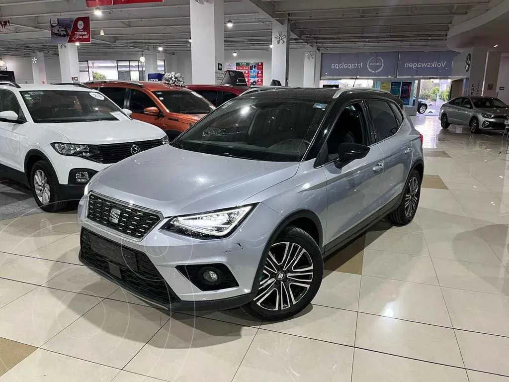 SEAT Arona Xcellence usado (2021) color Plata precio $369,000