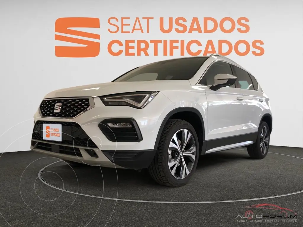 SEAT Ateca Xperience usado (2023) color Blanco Nevada precio $666,499