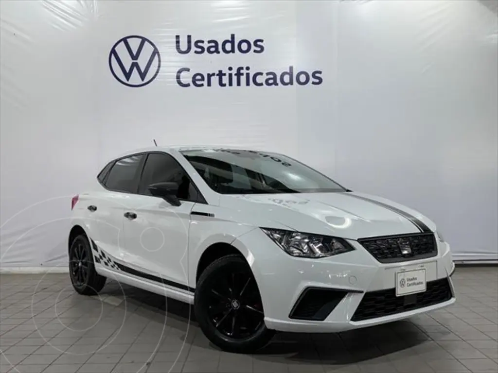 SEAT Ibiza 1.6L Reference usado (2021) color Blanco precio $289,000