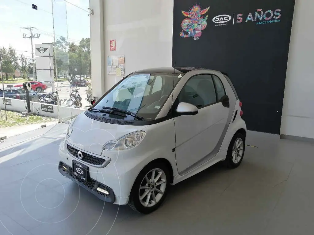 smart Fortwo Coupe Passion usado (2013) color Blanco precio $150,000