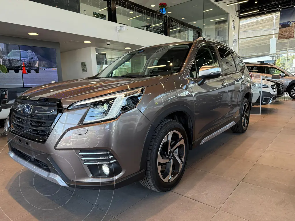 Subaru Forester Touring CVT + EyeSight® usado (2023) color Bronce ...