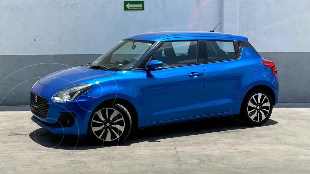 Suzuki Swift GLX usado (2018) color Azul precio $279,000
