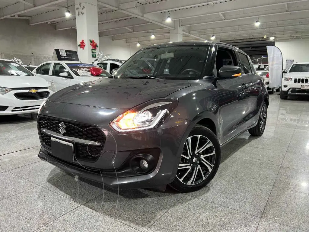 Suzuki Swift GLX Aut usado (2023) color Gris precio $299,900
