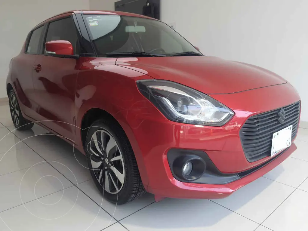 Suzuki Swift GLX Aut usado (2018) color Rojo precio $225,000