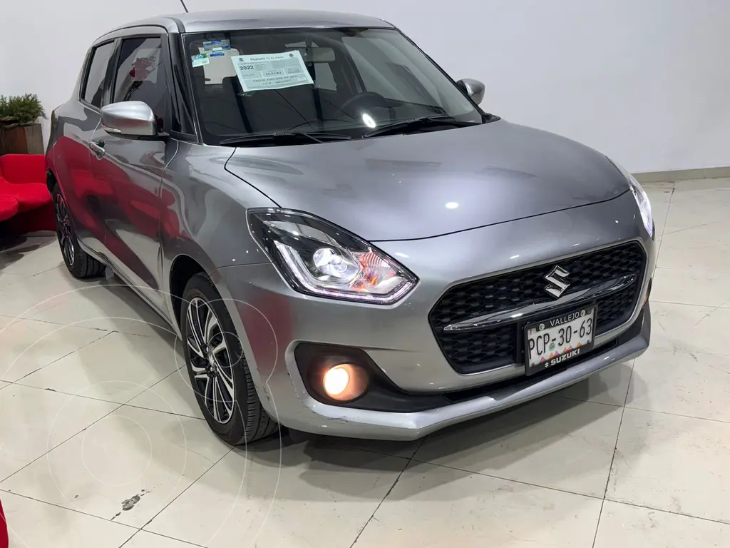 Suzuki Swift Booster Jet Aut usado (2022) color Plata precio $310,000