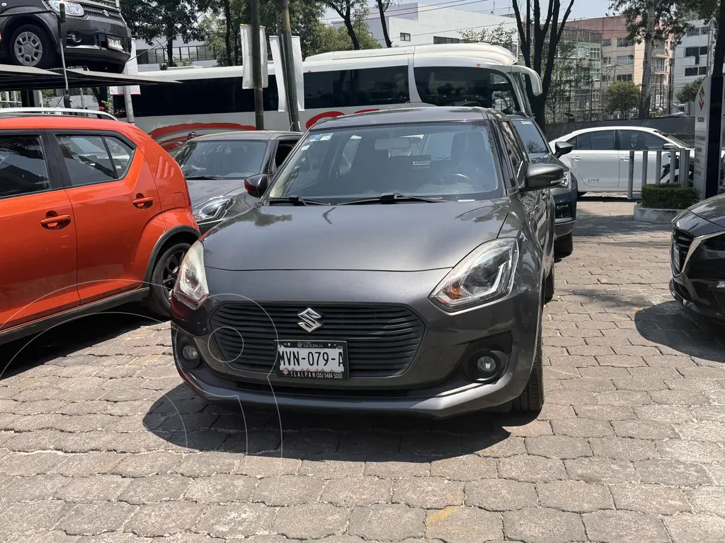 Suzuki Swift GLX Aut usado (2019) color Gris Acero precio $255,000