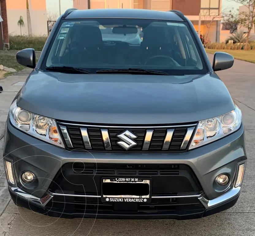 Suzuki Vitara GLS Aut usado (2020) color Plata Mercurio precio $335,000