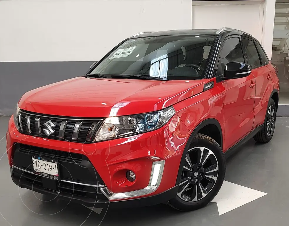 Suzuki Vitara GLX Aut usado (2022) color Rojo precio $370,000