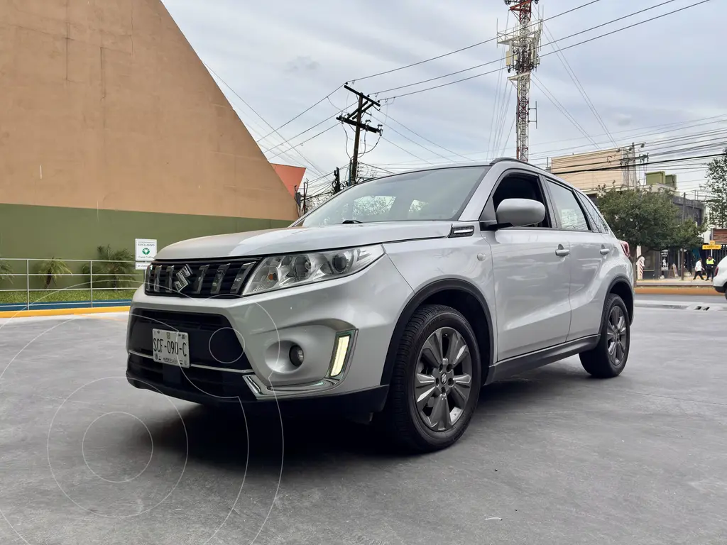 Suzuki Vitara GLS Aut usado (2020) color Gris Acero precio $242,000